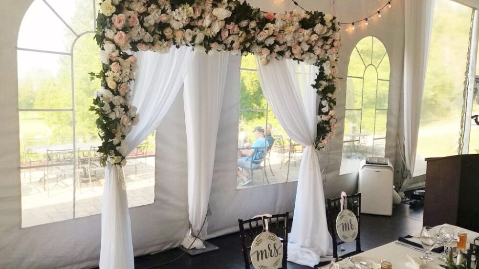Why We are A Top Flower Wall Company Toronto? - Flower Arches Canada