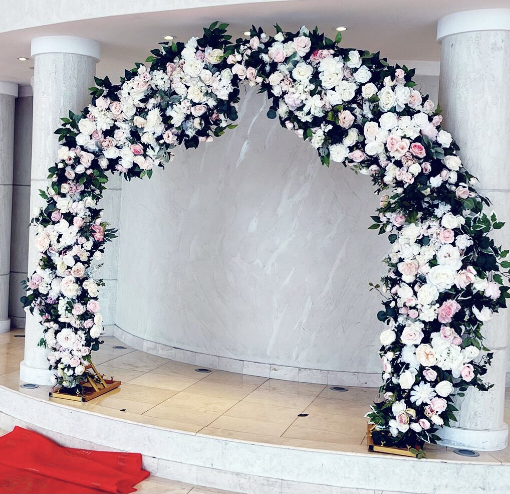 Bracebridge Wedding Flower Arch - Flower Arches Canada
