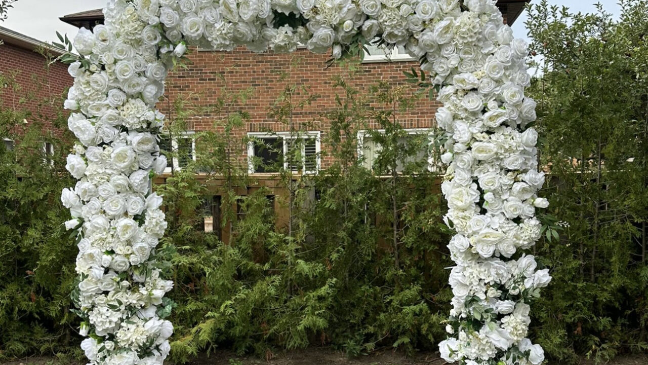 Huntsville Wedding Flower Arch - Flower Arches Canada